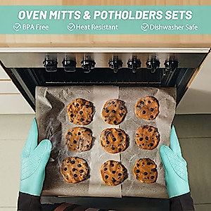 MKLINSIYU Silicone Kitchen Oven Mitts，Heat Resistant 500 Degrees，Oven Mitts Set，Waterproof Flexible Glove and Quilted Liner for Oven Cooking, Grill & BBQ (Mint Green), 12 x 5.7 x 0.75 inches