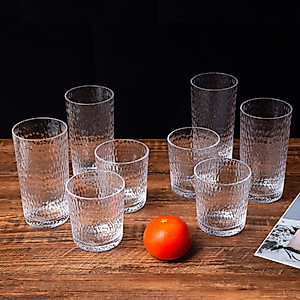 KOXIN-KARLU Mixed Drinkware 15-ounce and 22-ounce Plastic Tumbler Acrylic Glasses with Hammered Design, set of 8 Clear