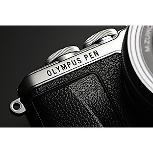 Olympus E-PL7 16MP Mirrorless Digital Camera with 3-Inch LCD with 14-42mm EZ Lens (Silver) - International Version