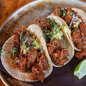 El Gallo Giro Asado de Puerco (7.8 oz) - Seasoned Pork Chunks with Chili Sauce - Heat and Serve - No Preservatives - Keto Friendly