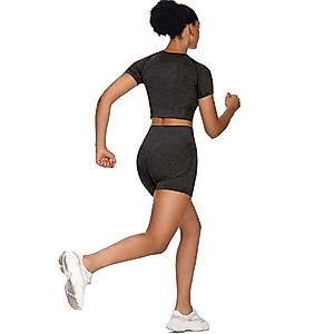 Sytiz Women Seamless Yoga Outfits 2 piece Set Workout Gym Shorts + Sport Bra (Black, Medium)