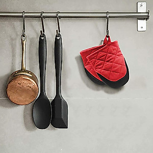 1 Pair Short Oven Mitts, Heat Resistant Silicone Kitchen Mini Oven Mitts for 500 Degrees, Non-Slip Grip Surfaces and Hanging Loop Gloves, Baking Grilling Barbecue Microwave Machine Washable