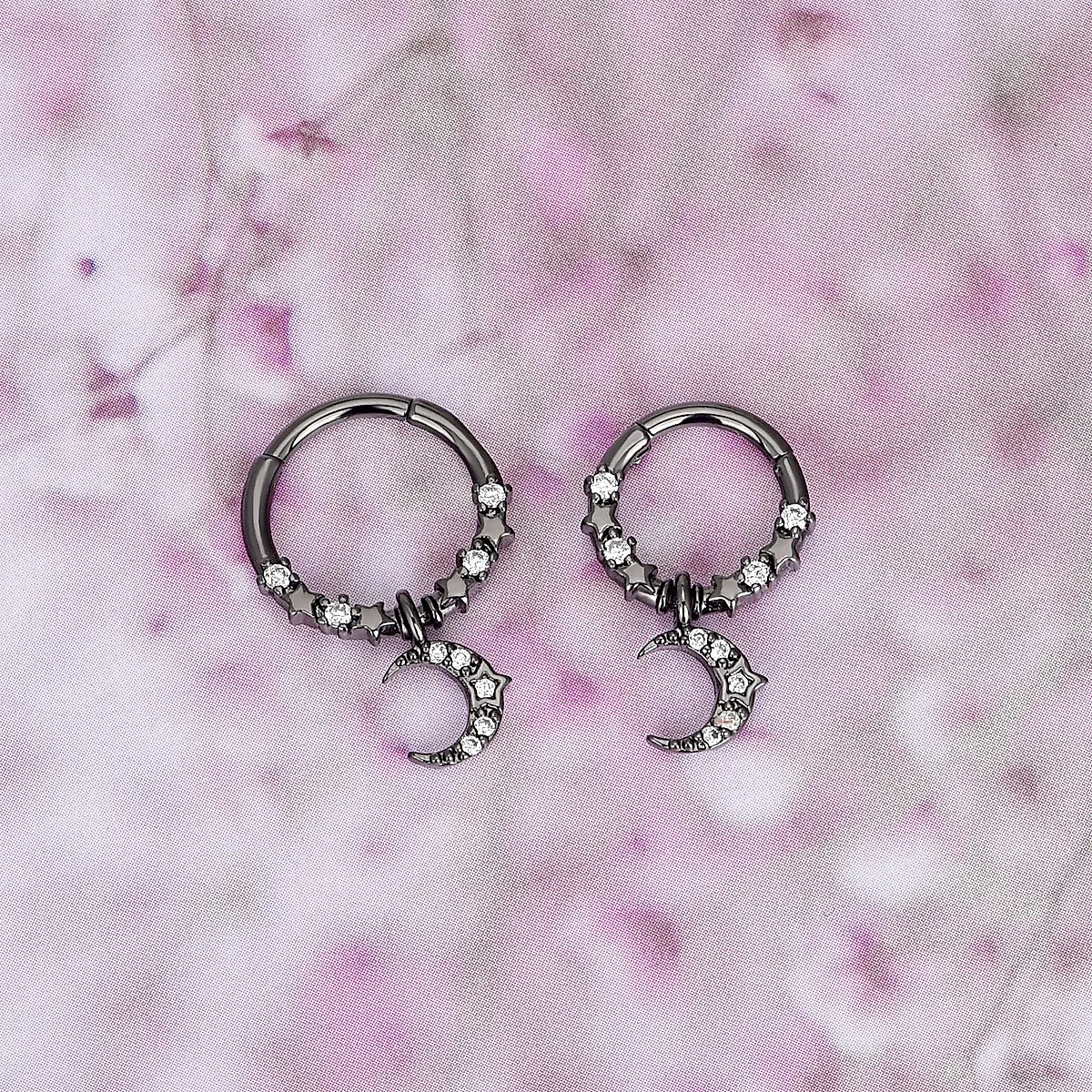 Qmcandy 4pcs Stainless Steel 16G Septum Clicker Dangle Hinged Segment Ring with Planet CZ Moon Star Septum Piercing Jewelry, Black 00g