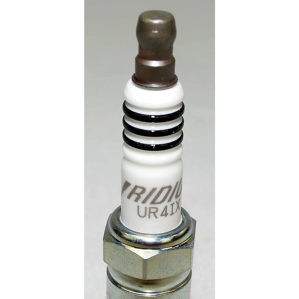 8 New NGK IRIDIUM IX Spark Plugs UR4IX # 7401