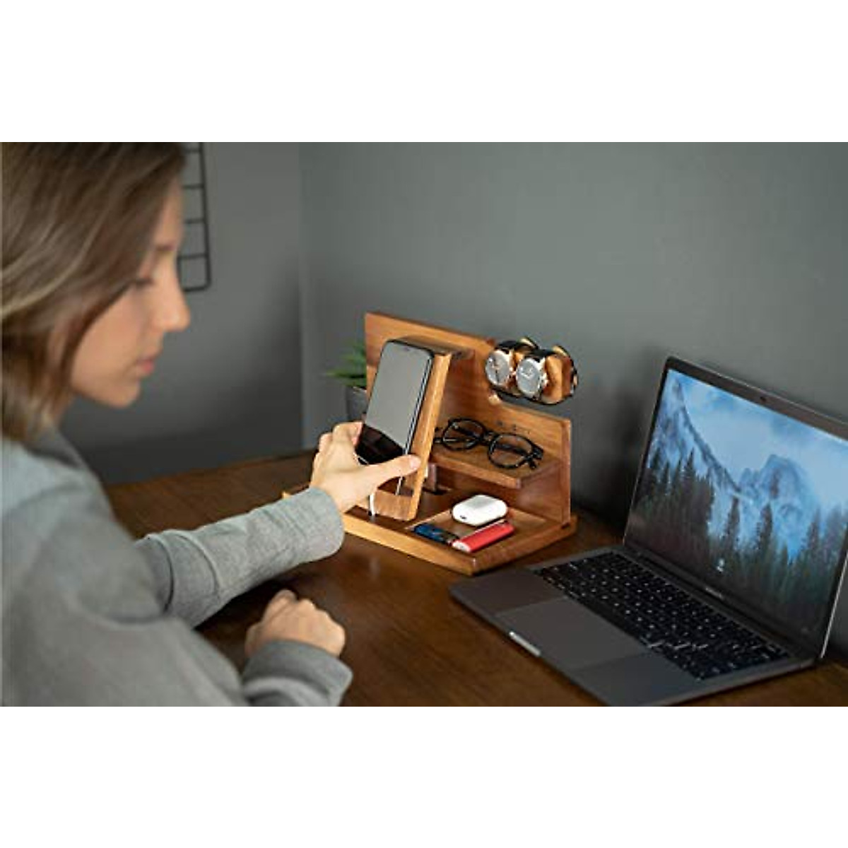 WUTCRFT - Wooden Phone Docking Station/Bedside Nightstand Organizer with Watch, Glasses, Wallet and Accessories Holder, Perfect as a Desk Organizer, Birthday gift, or Gifts for Men