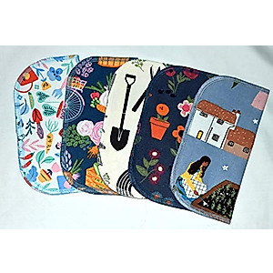 2 Ply Printed Flannel Little Wipes 8x8 Inches Set of 5 Gardening Love