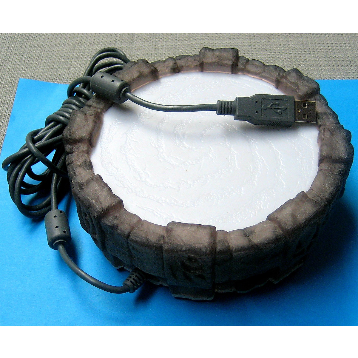 Skylanders GLOW IN THE DARK Wired Portal of Power for Nintendo Wii or PS3 (LOOSE)