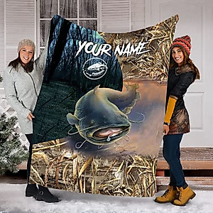 Personalized Catfish Fishing Hunting Blanket Hunting Season Fleece Throw Blanket Soft Plush Flannel Blankets Warm Fuzzy Lightweight Cozy Plush Hunting Blankets Christmas for Hunters