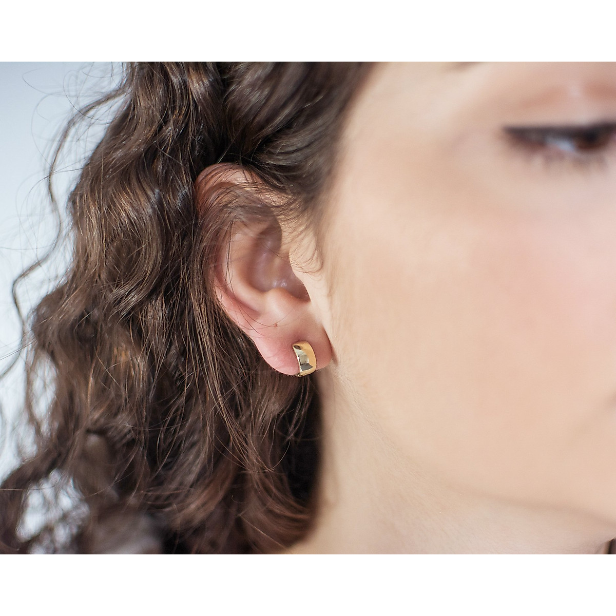 Tiny 14K Gold Wide Hinged Huggie Hoop Earrings .40 in (10mm) (6mm Wide) (Yellow Gold)