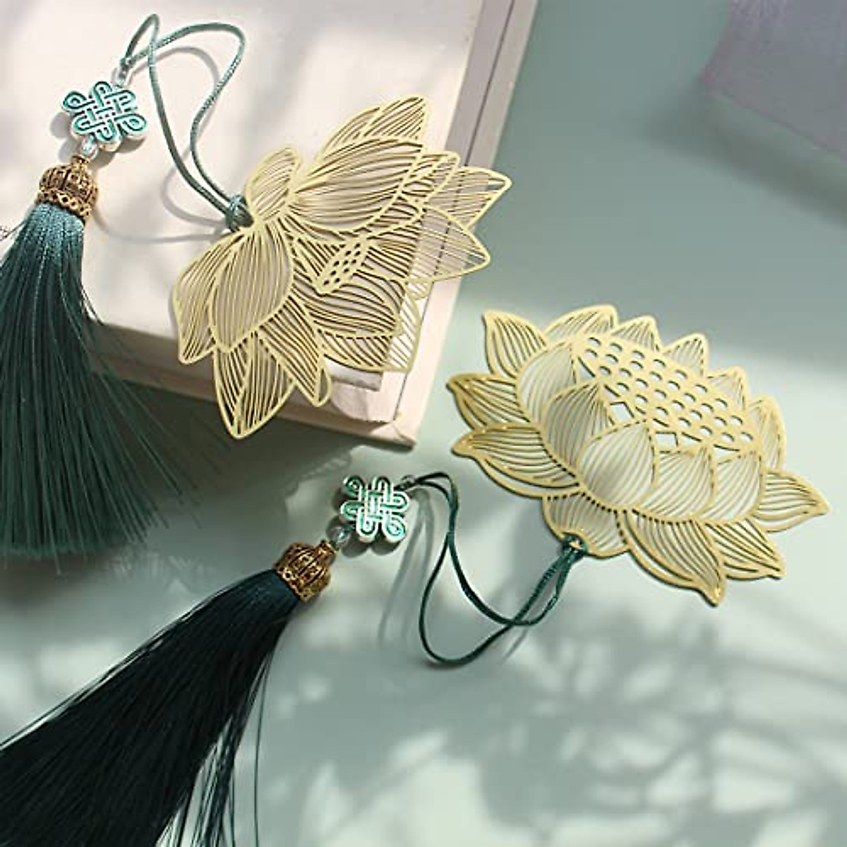 2 Pcs Hollow Metal Bookmarks Retro Flowers Leaves Reading Markers with Chinese Knot Tassel for Students Teachers Gift Giving Rose Gold Lotus Ginkgo