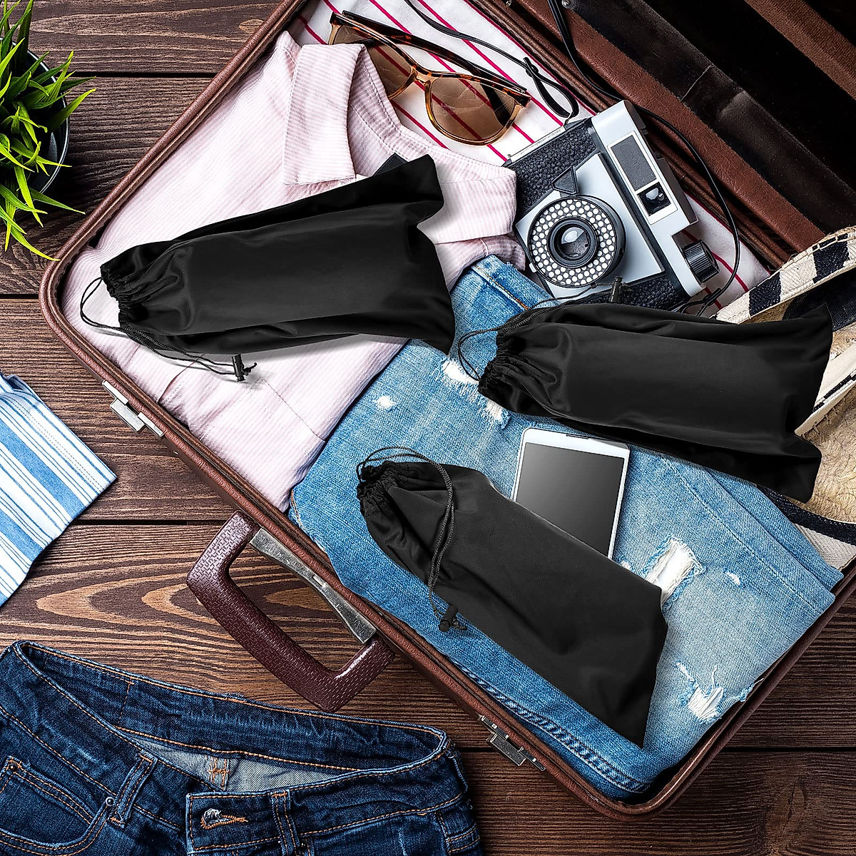 Flutesan 6 Pieces Toy Storage Bag Microfiber Ski Goggle Bag Sunglasses Pouch Case Foldable Adjustable Drawstring Bag (Black, 9 x 11.8 Inch, 7 x 9.8 Inch, 5.9 x 5.9 Inch)