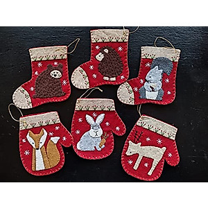 Generic, Christmas Critters Felt Ornament Kit | DIY Wool Stocking Applique from Rachel's of Greenfield, 0919