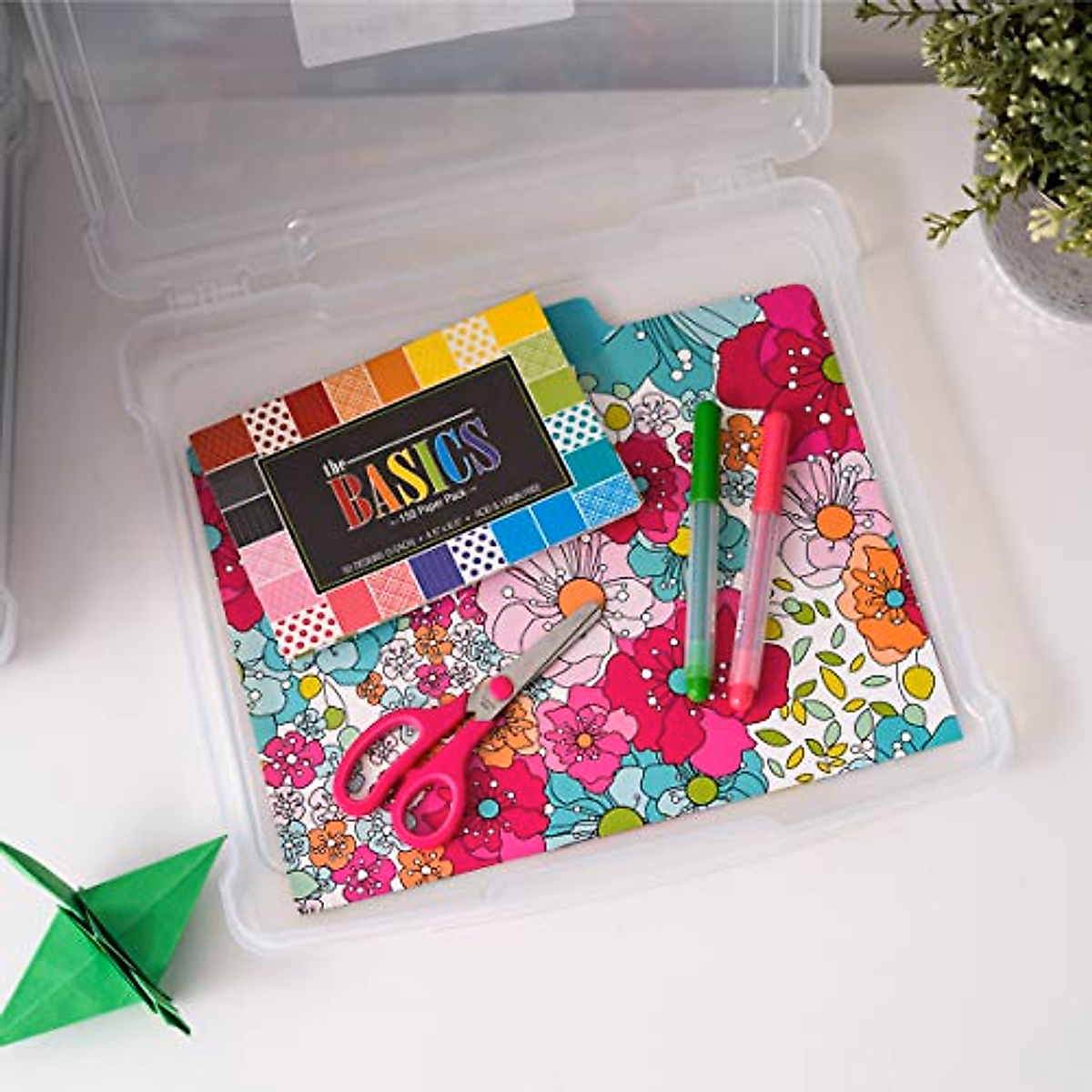 IRIS USA Portable Board Game Organizer Plastic Project Storage Case Box with Snap-Tight Latch, 10-Pack, Fits 8.5" x 11" Papers, for Games Puzzle Magazine A4 Paper Craft Hobby Art Supplies, Slim,Clear