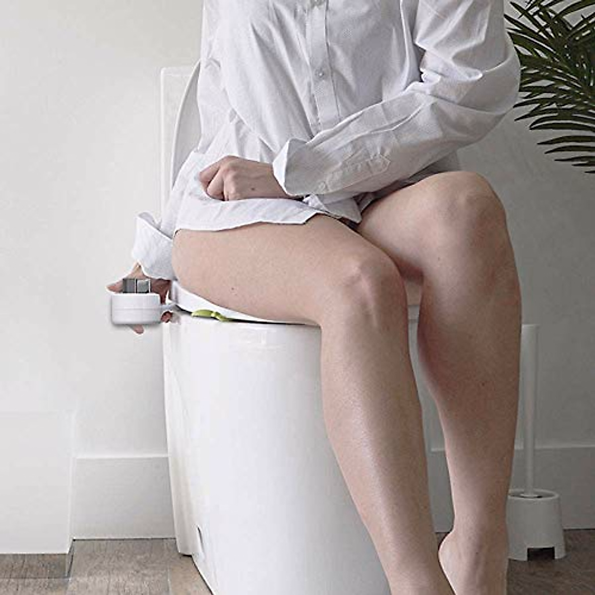 BUTT BUDDY - Bidet Toilet Seat Attachment & Fresh Water Sprayer (Easy to Install, Universal Fit, No Plumbing or Electricity Required | Self-Cleaning Nozzle, Adjustable Pressure Control, USA Stock)