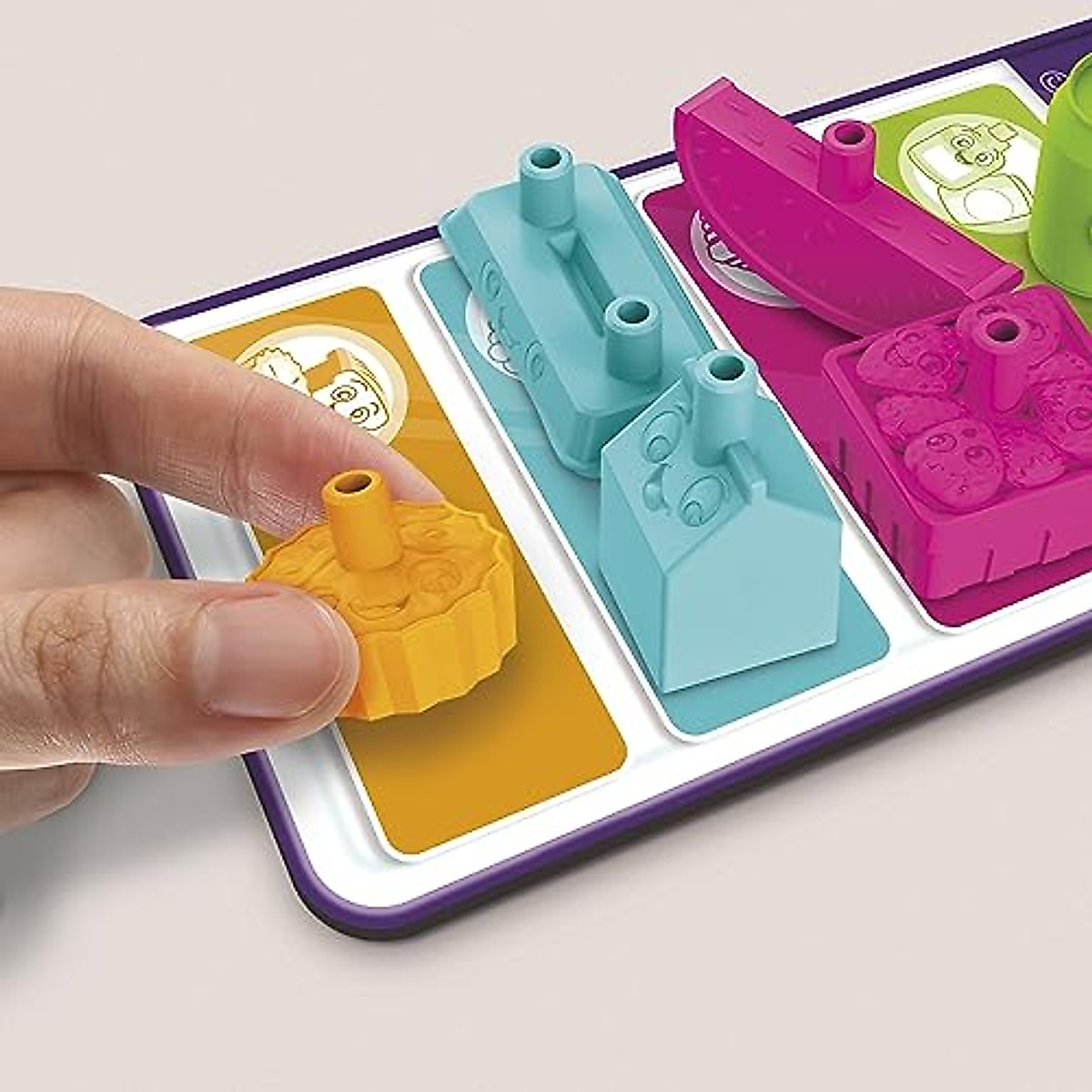 Grocery Go Karts Board Game for Preschoolers and Kids Ages 4 and Up, Building Game with Mini Groceries, Preschool Games for 2-4 Players