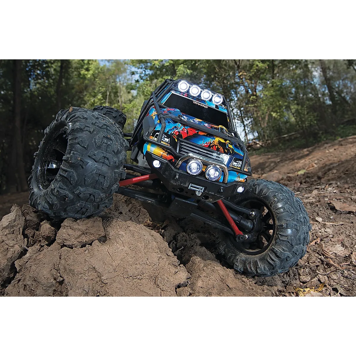Traxxas 72054-5 1/16 Summit: 4WD Extreme Terrain Monster Truck with TQ 2.4GHz Radio System