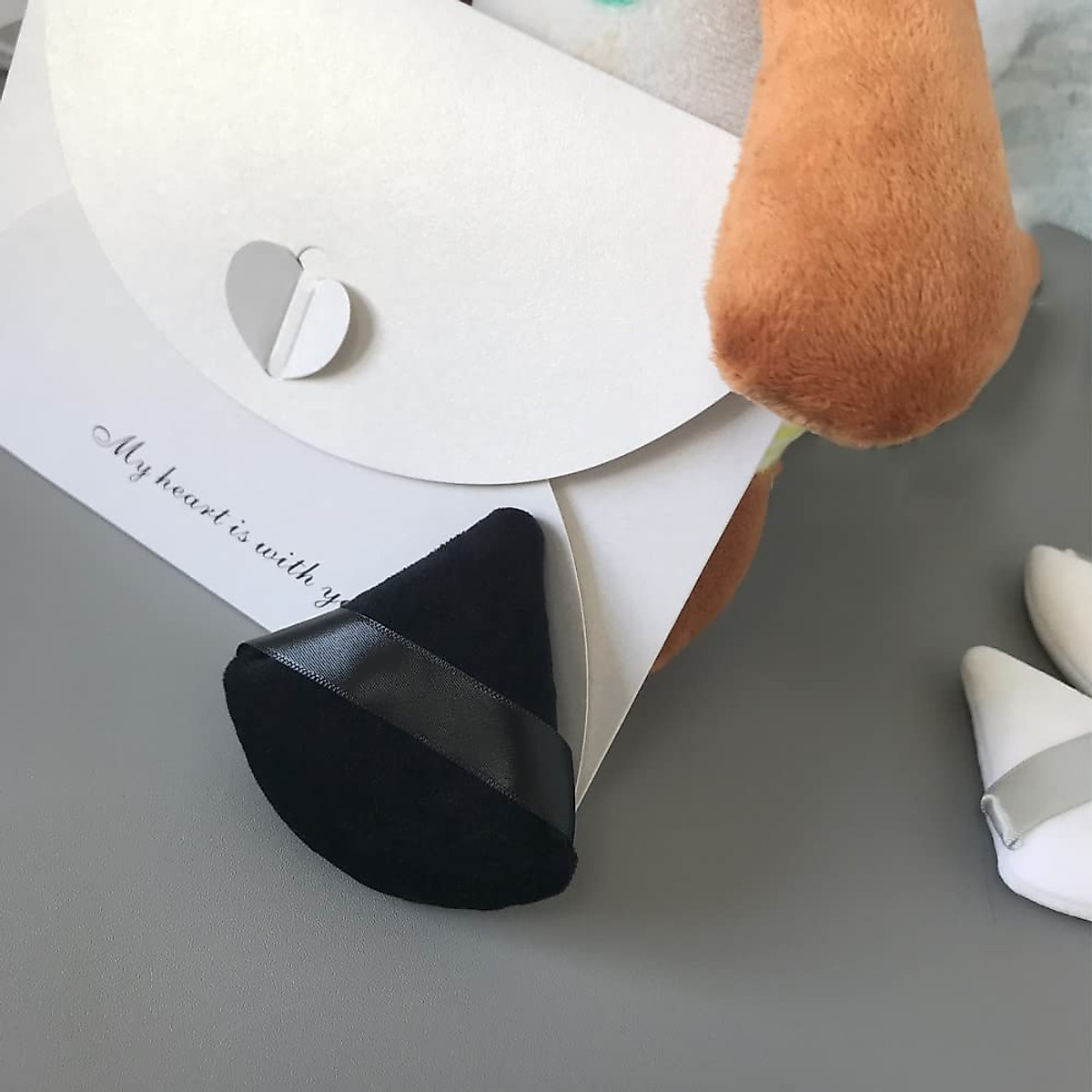 ZAYOIZY 6 Powder Makeup Puffs Cosmetic Powder Puff Cotton Foundation Puffs Soft Triangle Makeup Pads Sponges Black Concealer Puffs for Setting Powder Under Eyes