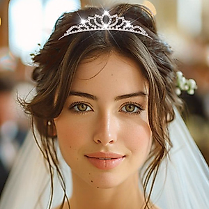 Kilshye Silver Tiaras and Crowns Rhinestone Wedding Tiara Birthday Prom Crown Hair Accessories for Women (B)