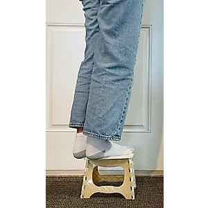 Generic Collapsible Plastic Step Stool, 8W x 6.5D x 7H inches, Mini Size (BEIGE/WHITE)