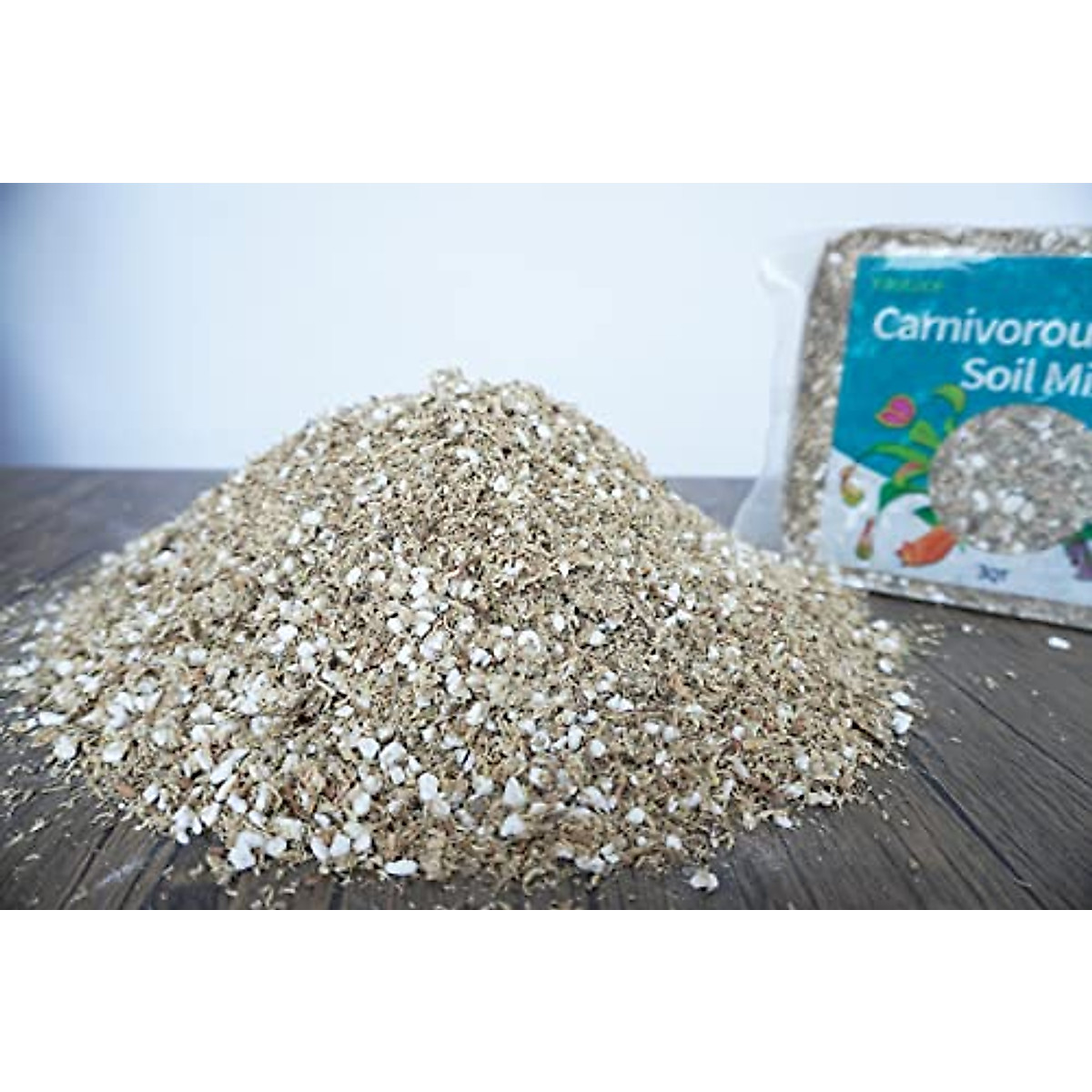 Yilotuce 3 Qts Carnivorous Plant Soil Mix, Great Potting Soil for Venus Fly Trap Live Plant, Pitcher Plants, Sundews and Butterworts