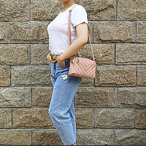 KKXIU Triple Zip Lightweight Small Crossbody Bags for Women Quilted Shoulder Purses and Handbags (Pink)