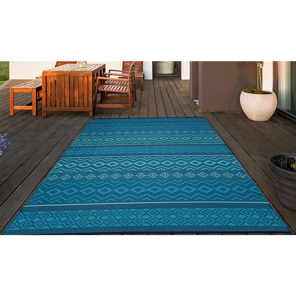 Erbanica Fiesta Premium Quick Dry Reversible Indoor/Outdoor Plastic Rug for RV, Camping, Beach, Picnic, Patio, Pool Side, 4 ft x 6 ft