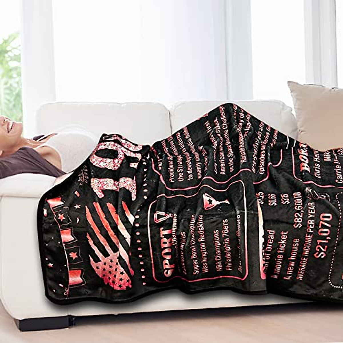 Henghere 60th Birthday Gifts for Women Friend, Mom, Grandma, Sister, Wife, Aunt, Coworker, Happy 60 Year Old Birthday Decorations Women | Blanket for Bed Sofa 60x50 Inches, Rose Gold