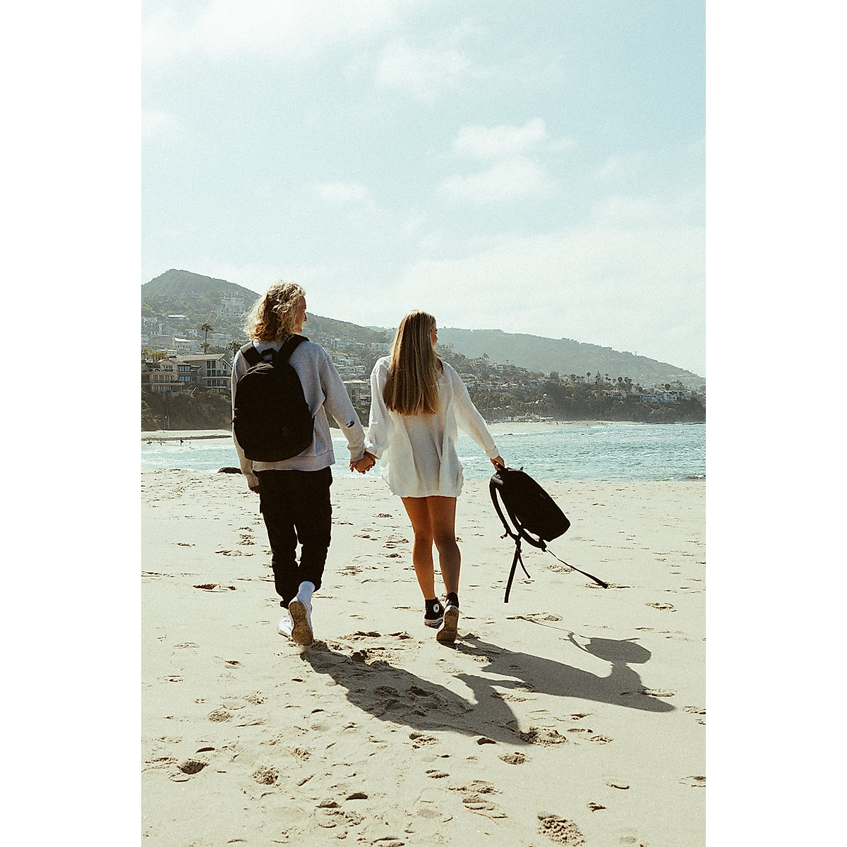 BAGSMART Laptop Backpack for Men Women Expandable Travel Backpacks fits 17.3 Inch Computer with Charging Port Water Resistant Large Bookbags Casual Daypack for School Work Business Trip College,Black