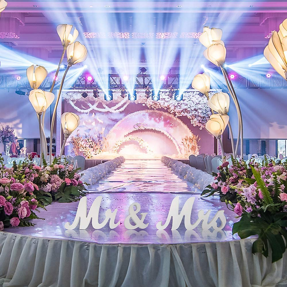 Amajoy Large White Wooden MR & MRS Wedding Sign for Beach Wedding Elegant Sweetheart and Reception Top Table Sign Decorative Letters for Wedding Shower