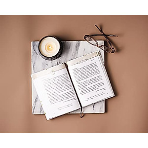 Jesus Listens: Daily Devotional Prayers of Peace, Joy, and Hope (A 365-Day Prayer Book)