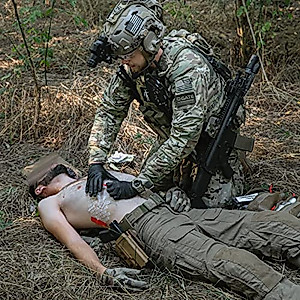 RHINO RESCUE Vent Chest Seal, Emergency Trauma Dressing, First Aid Kit Sterile, Wound Care IFAK Supplies, 2 Count