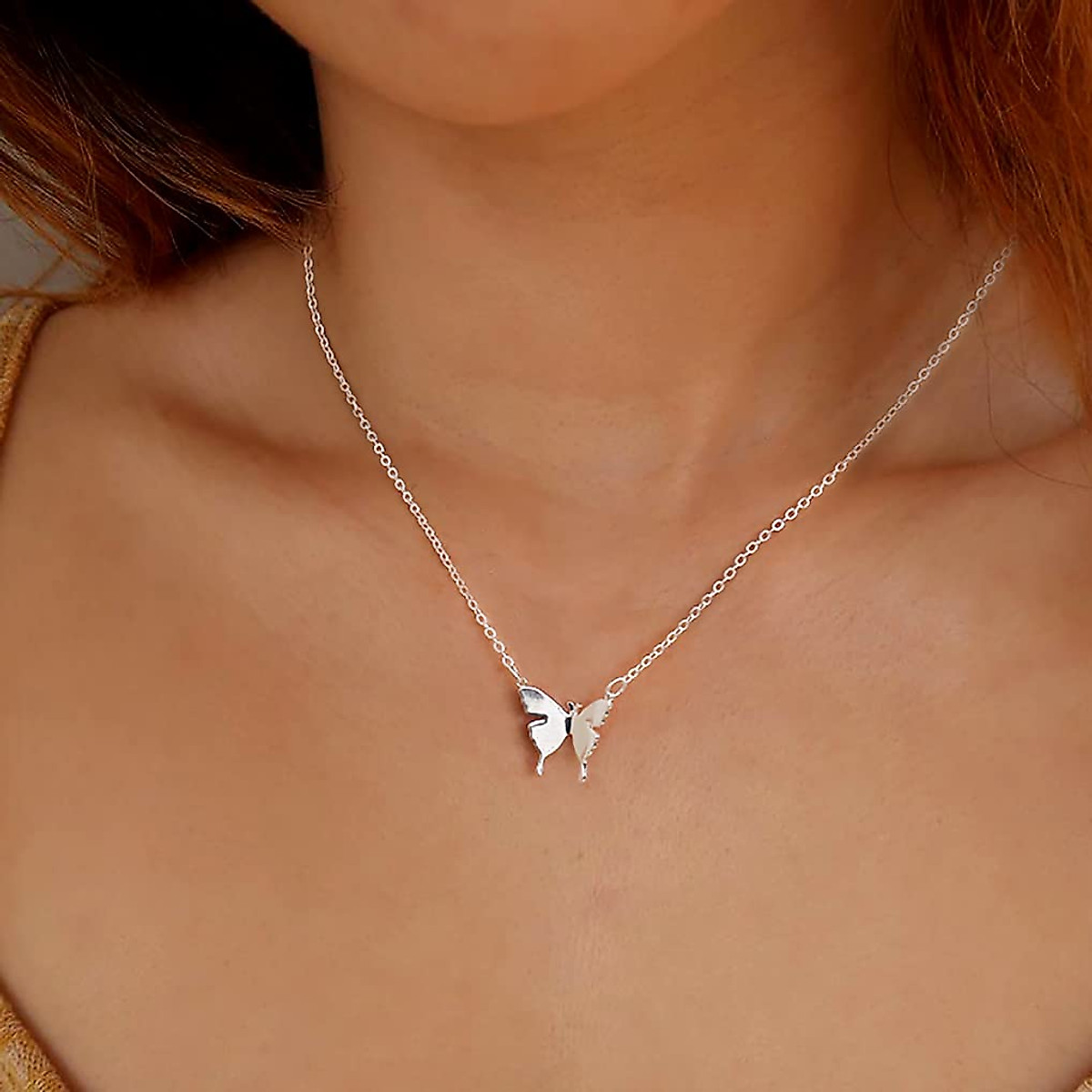 MIDEEO Dainty Butterfly Necklace for Women Silver Plated Butterfly Pendant Necklace Minimalist Charm Jewelry