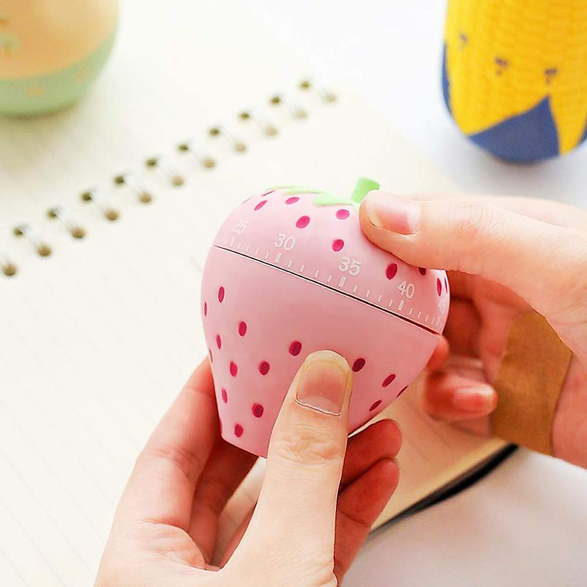 MONLIYA Kitchen Timer Cute Fruit Cookie Kitchen Timer | Novelty Manual Cooking Timer | Fun Shaped Mechanical Timer for Kitchen Alarm Home Desktop Decor (Strawberry) Windup