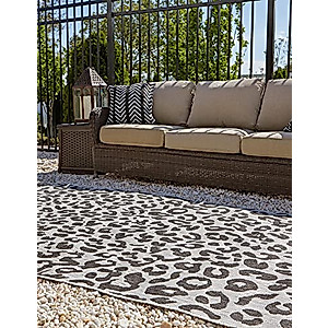 Unique Loom Outdoor Safari Collection Transitional Indoor & Outdoor Wildlife Inspired Animal Print with Leopard Design Area Rug, 4 x 6 ft, Black/Light Gray