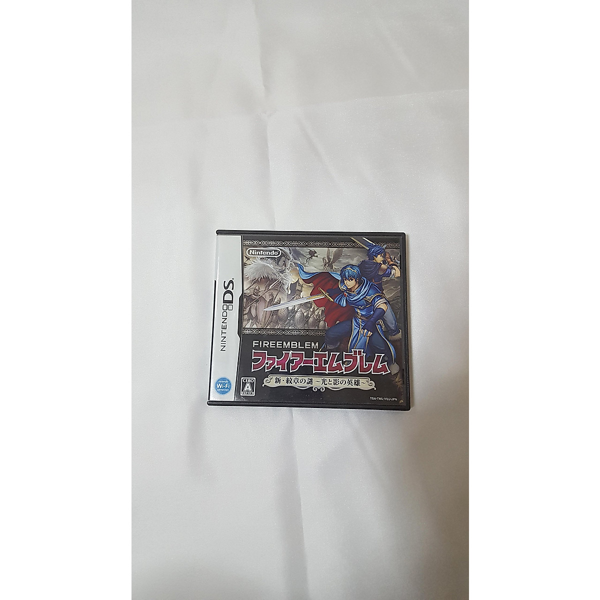 Fire Emblem: Shin Monshou no Nazo Hikari to Kage no Eiyuu [DSi Enhanced] [Japan Import]