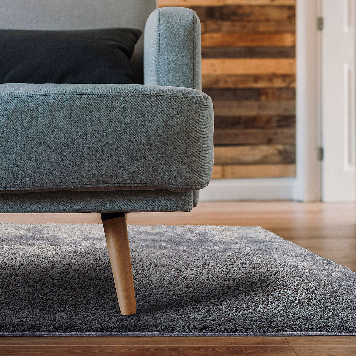 Amy & Delle Modern Shaggy Area Rug Pad| Ultra Soft, Luxury Carpet for Home, Bedroom, Living Room, Bathroom/Toilet| Grey, 39.3 x 39.3 Size, | Plush, Decorative Footcloth/Floor Cover/Play Mat