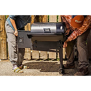 Traeger Grills Tailgater 20 Portable Wood Pellet Grill and Smoker, Black