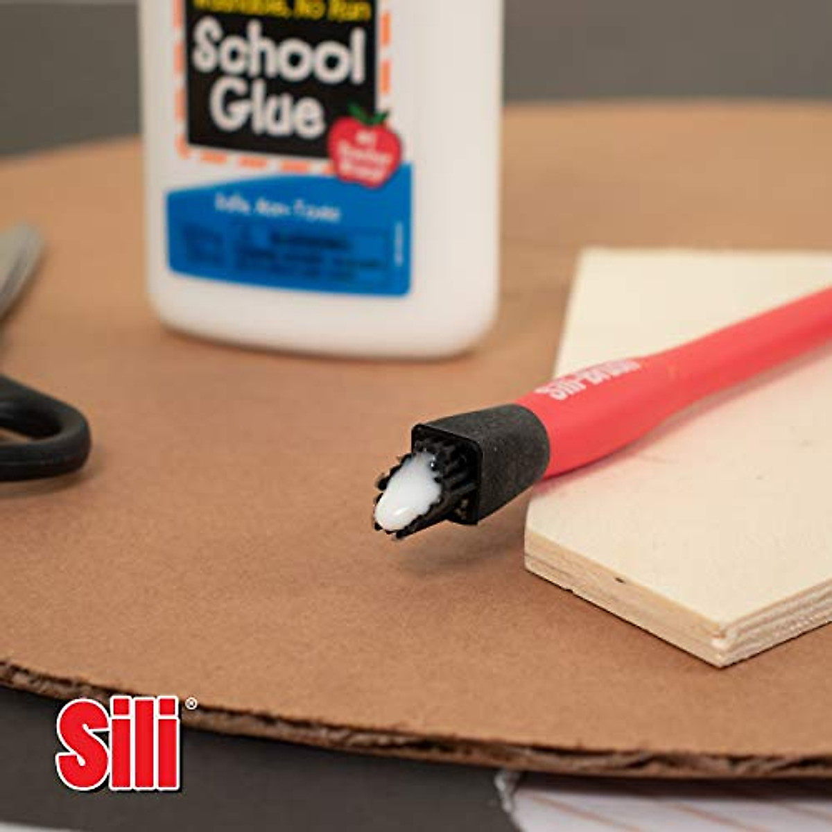 Sili The Complete Silicone Glue Kit - Wood Glue Up 4-Piece Kit – 2 Pack of Silicone Brushes, 1 Tray, 1 Comb – Woodworking, Arts, Crafts and White School Glue Spreader Applicator Set, Model: 4020