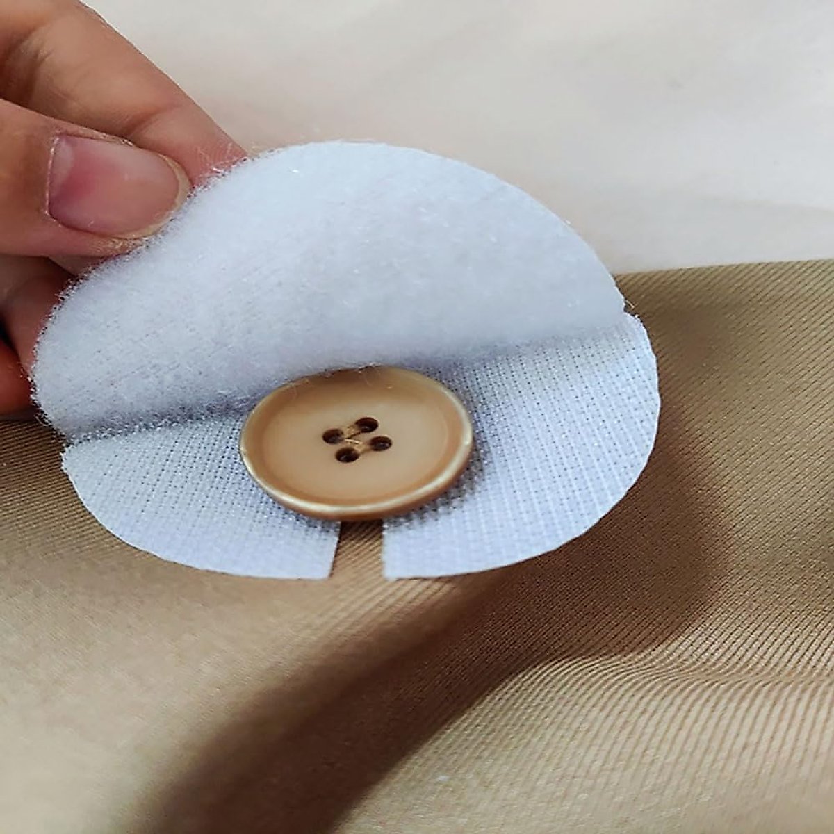 Laundry Button Protector 12PCS Protect zippers, buttons, washing and drying machines from scratches and noise,laundry button protector to protect zippers and buttons