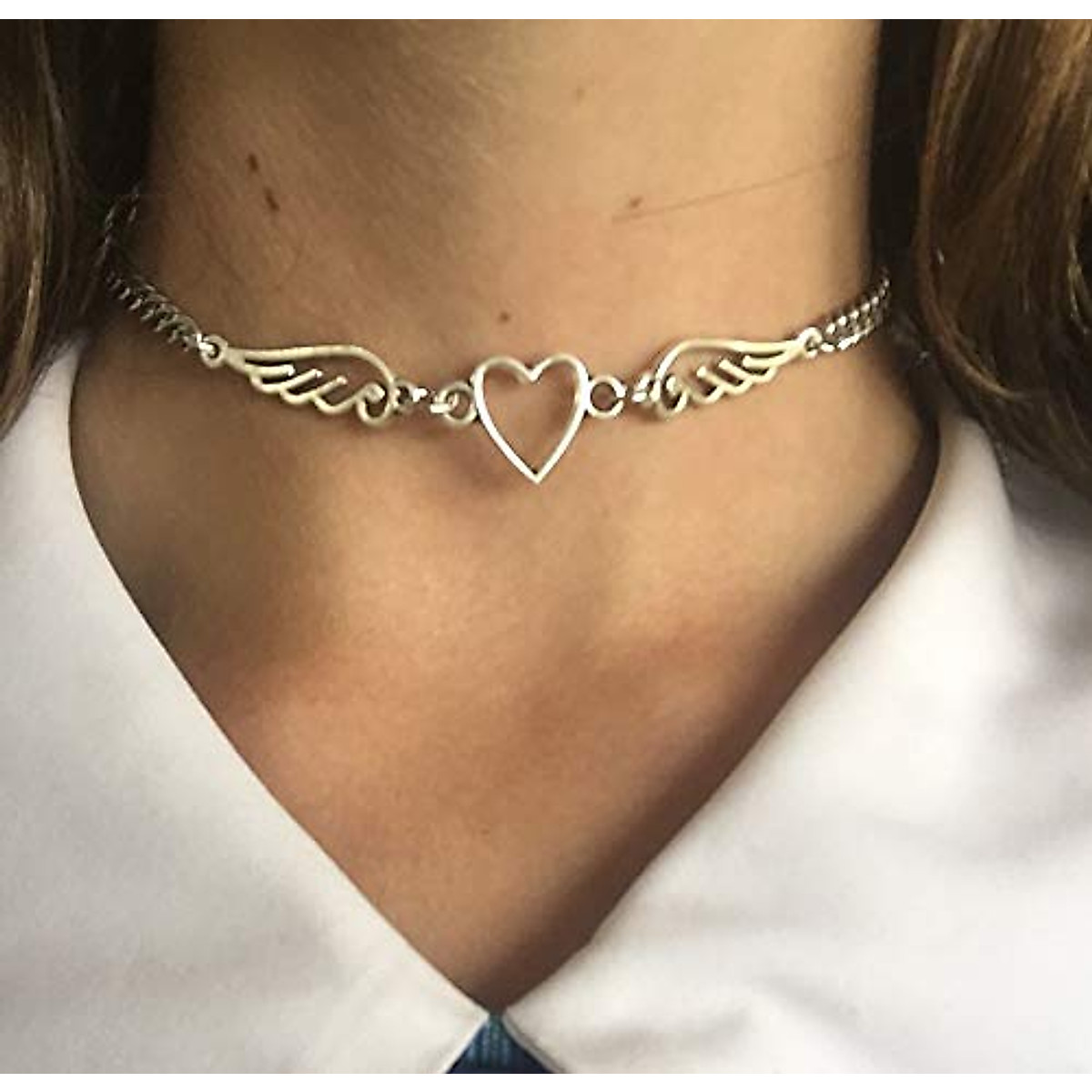 Angel Heart Wing Choker Gothic Indie Stuff Y2k Hollow Out Pendant Chain Necklace for Women Men