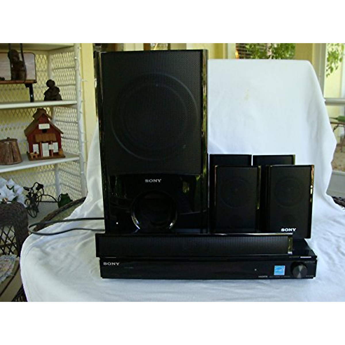 Sony HTSS360 5.1 channel Home Theater System (Black) (Discontinued by Manufacturer)