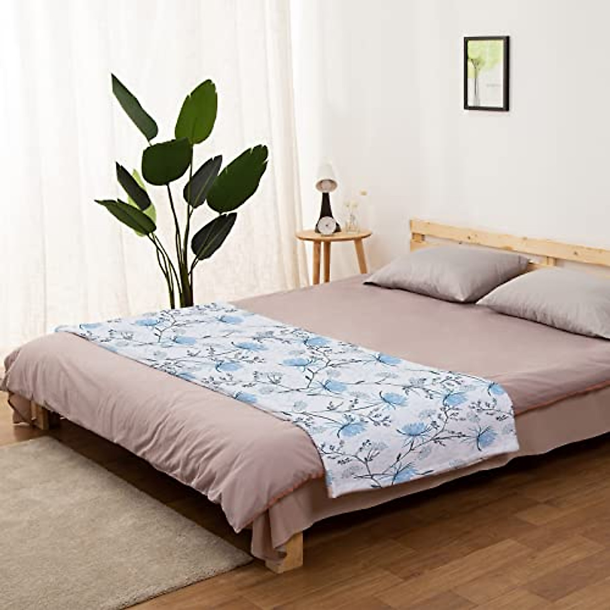 Blue Flowers Throw Blankets Gifts, Soft Flannel Fleece Microfiber Blankets, Warm Bed Blanket Throws for Chair Sofa Couch Bedroom Camper 50x80 in Rustic Floral Seasonal Summer Spring