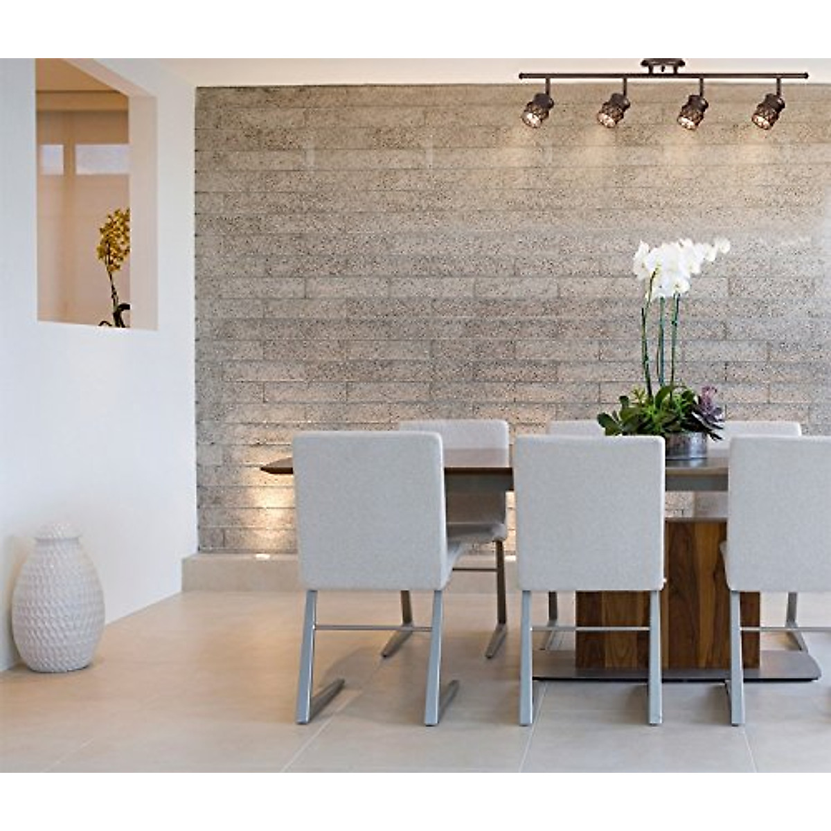 GLOBE ELECTRIC 59063 4LGT Cham 4 Track Light Bar