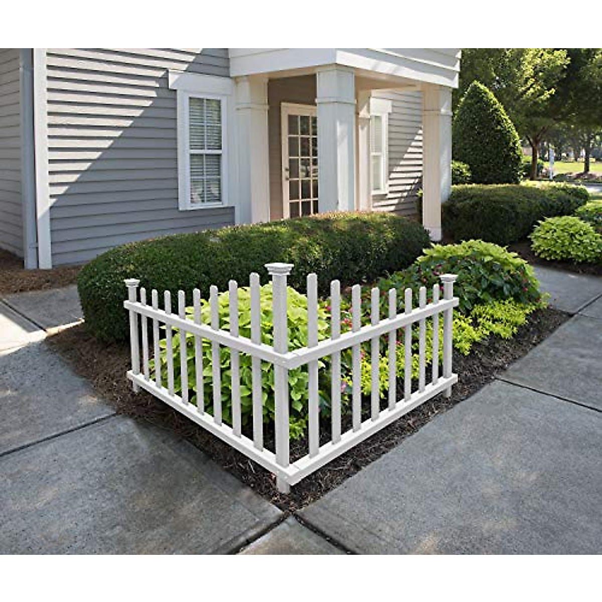 Zippity Outdoor Products ZP19007 No Dig Vinyl Corner Picket Unassembled Accent Fence, 42" x 30", White