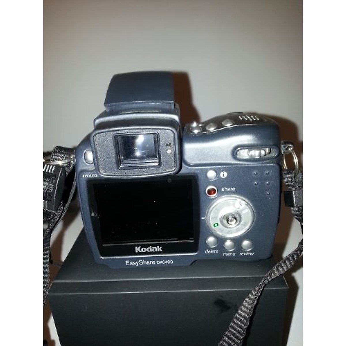 Kodak Easyshare DX6490 4 MP Digital Camera with 10xOptical Zoom (OLD MODEL)