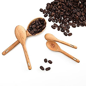 Wood Measuring Cups and Spoons Set of 8, Handcrafted with Wood Polish Finish - Natural Wooden Measuring Cups Measuring Spoons for Measuring Dry Ingredients for Baking Cooking, Kitchen accessories Gift