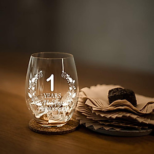 Perfectinsoy 1 Years Happy Anniversary Wine Glass Set of 2, 1th Anniversary Wedding Gift For Mom, Dad, Soulmate, Couple, Funny Vintage Unique Personalized, 1 Years Gifts, Happy First Anniversary