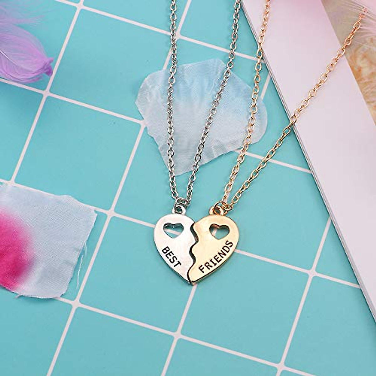 Sisadodo BFF Friendship Necklace for 2 - Best Friend Necklaces BFF Gifts for 2 Matching Heart Best Friends Forever Pendant Necklaces Set¡­