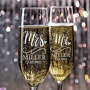 P Lab Set of 2, Bride and Groom Champagne Glasses w/Last Name & Date, Personalized Mr. Mrs. Engagement & Wedding Champagne Flutes, Toasting Glasses - Customized Etched Flutes, Wedding Gift #N5