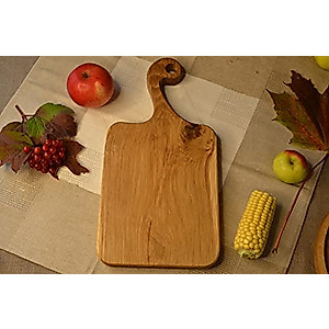 Rectangular wooden cutting board made of solid wood. Size: total length - 13.38 inches, width - 6.29 inches, thickness - 0.78 inches. The handle length is 4.72 inches.